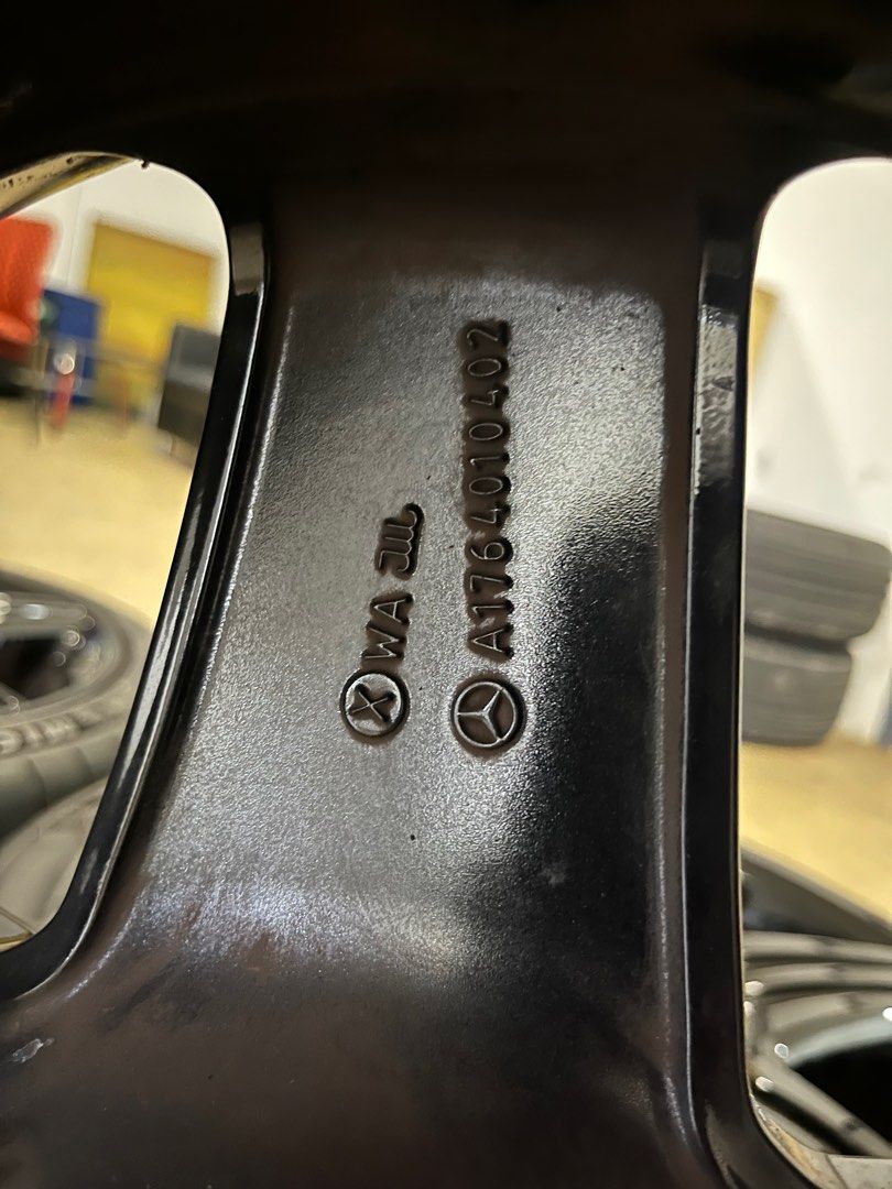 18 inch Original Mercedes-benz rims, Car Accessories, Tyres & Rims on ...