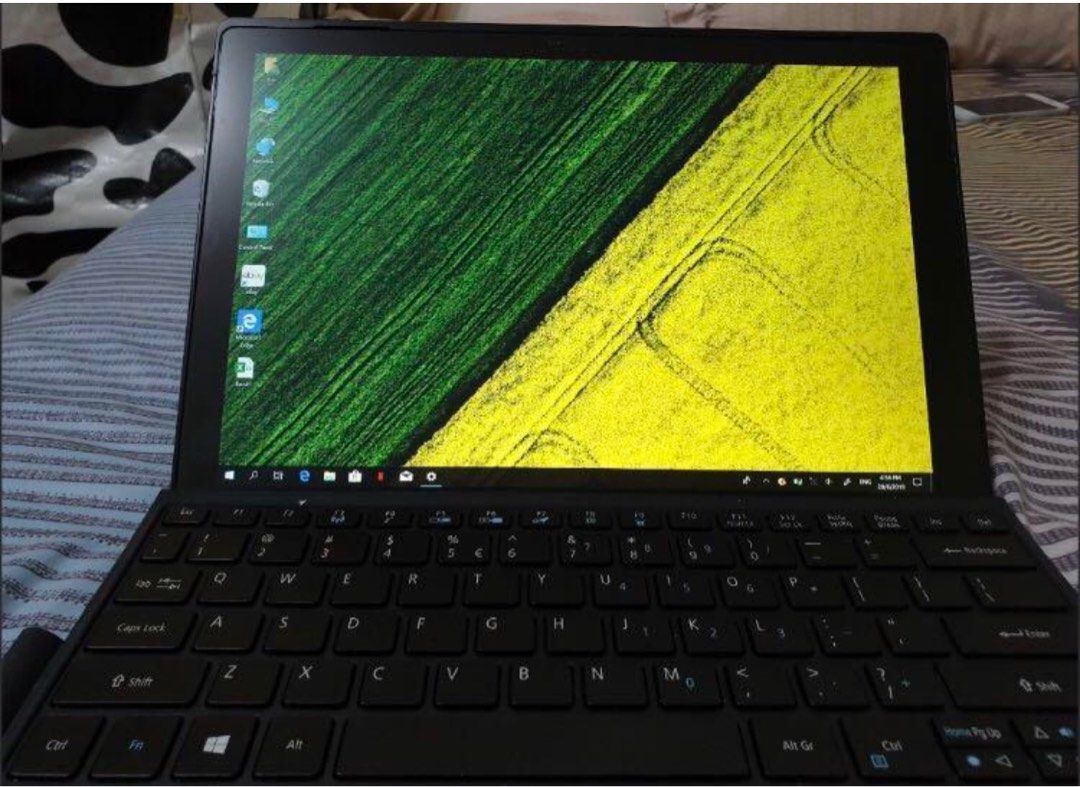 Acer switch 5 ultra light window tablet cum pc, Computers & Tech ...