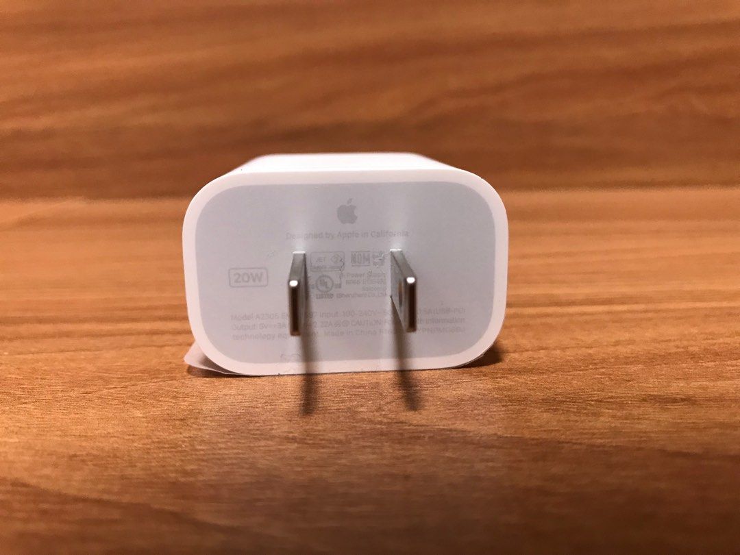 Apple 20W USB-C 電源轉換器 Power adapter A2305, 電腦＆科技, 電腦周邊及配件, 電腦線、轉接線及轉換器 ...