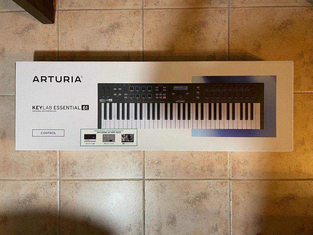 Arturia Keylab Essential 61 Mk 2, Hobbies & Toys, Music & Media ...