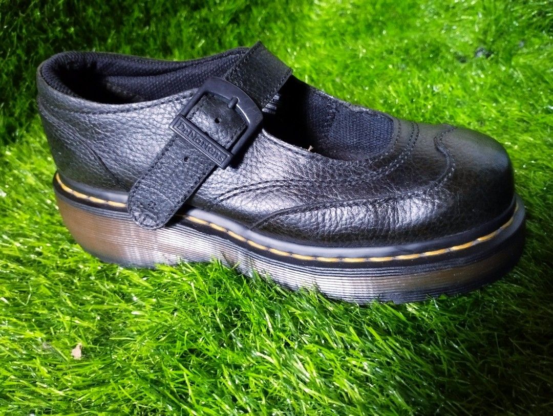 Dr Martens Sabina Platform Shoes, Women's Fashion, Footwear, Boots on ...
