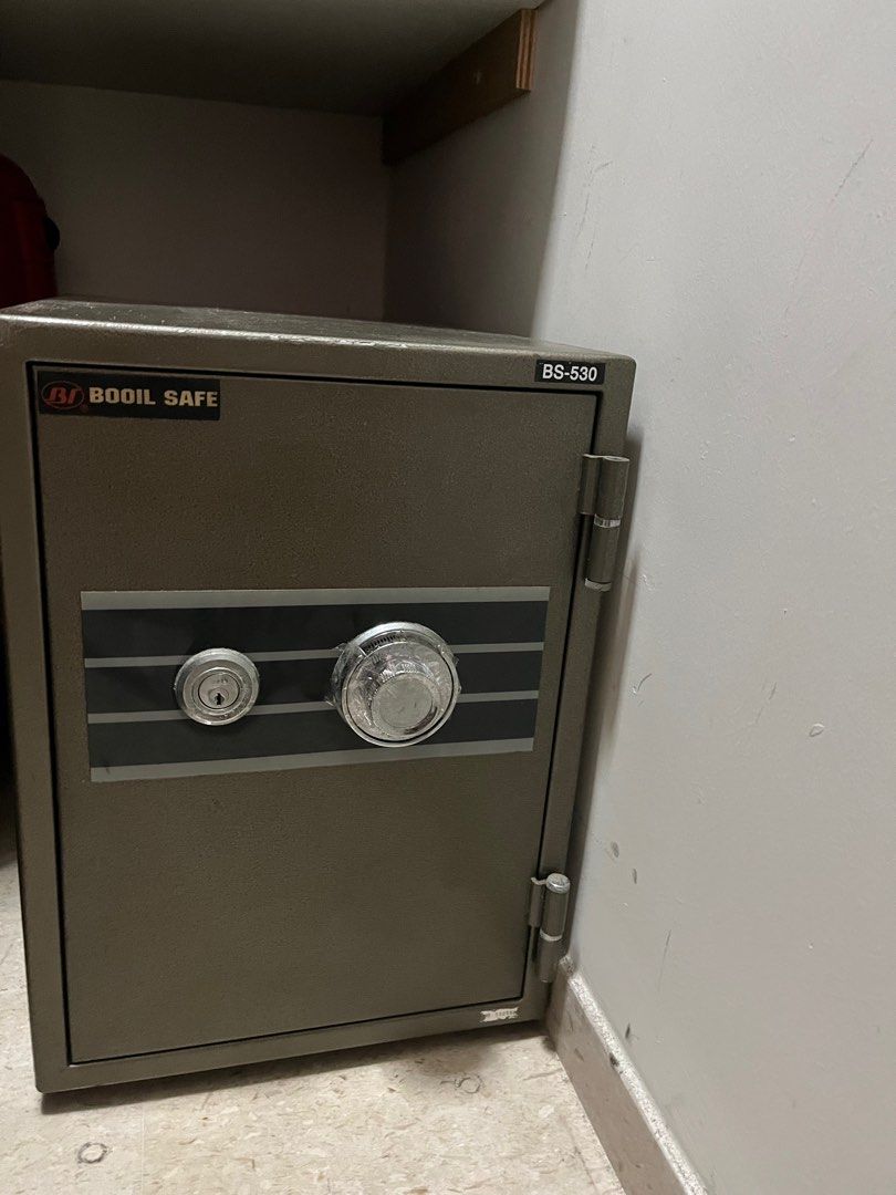 Booil Safe Box, Furniture & Home Living, Security & Locks, Safe on ...