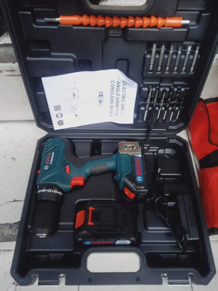 BOSCH CORDLESS DRILL 24V, Commercial & Industrial, Construction Tools ...