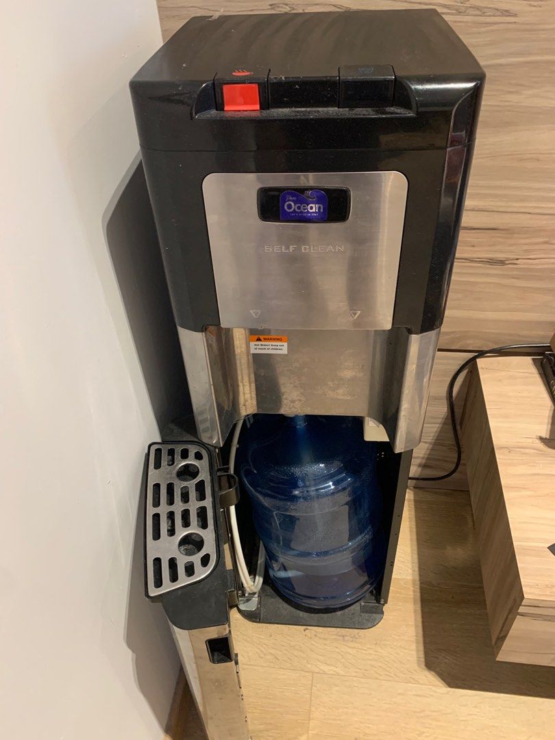 Bottom load Water dispenser Pere Ocean. Hot and cold, TV & Home ...