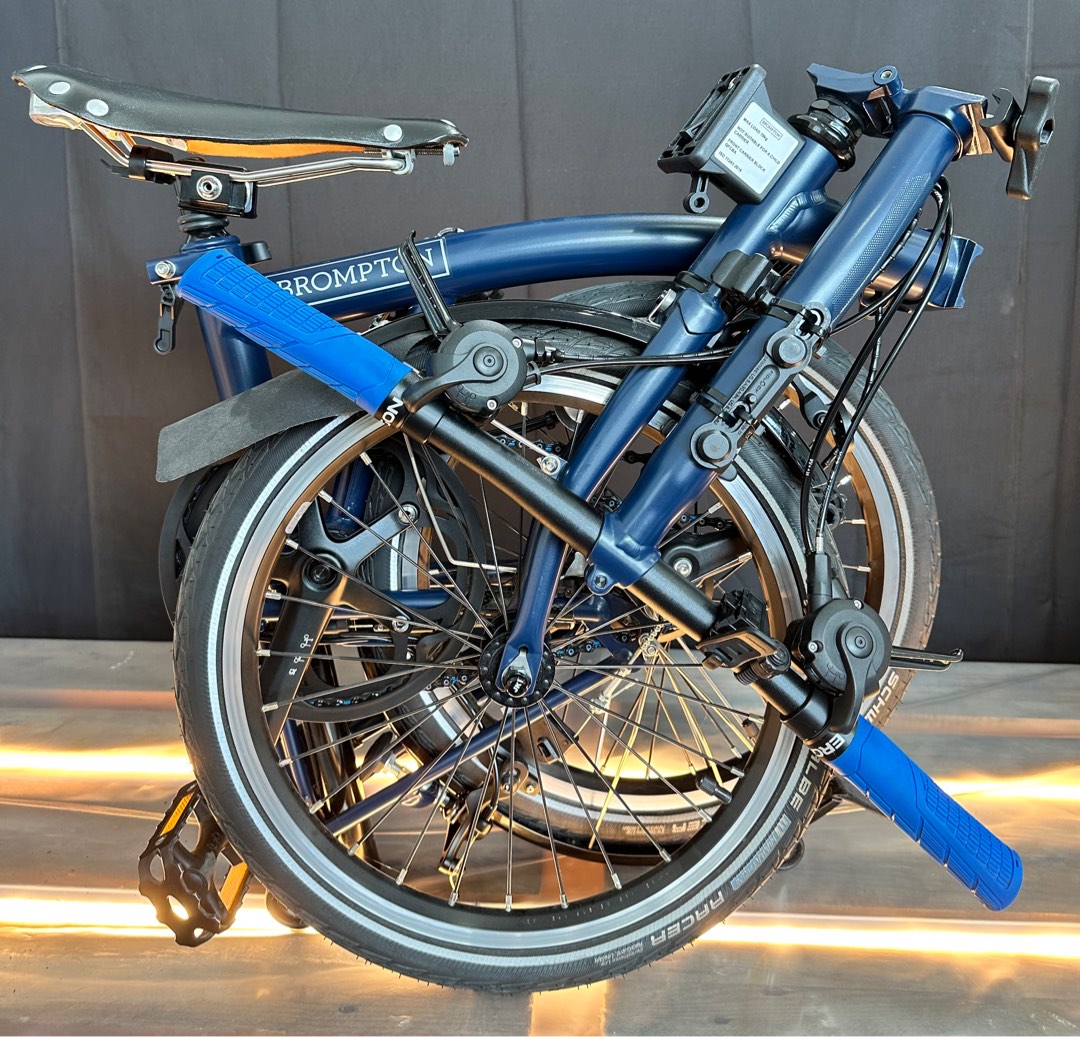 Brompton tempest blue BE 6 speed local set, Sports Equipment, Bicycles ...