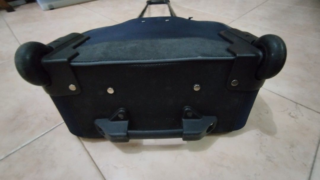 California Pak trolley bag, Hobbies & Toys, Travel, Luggage on Carousell