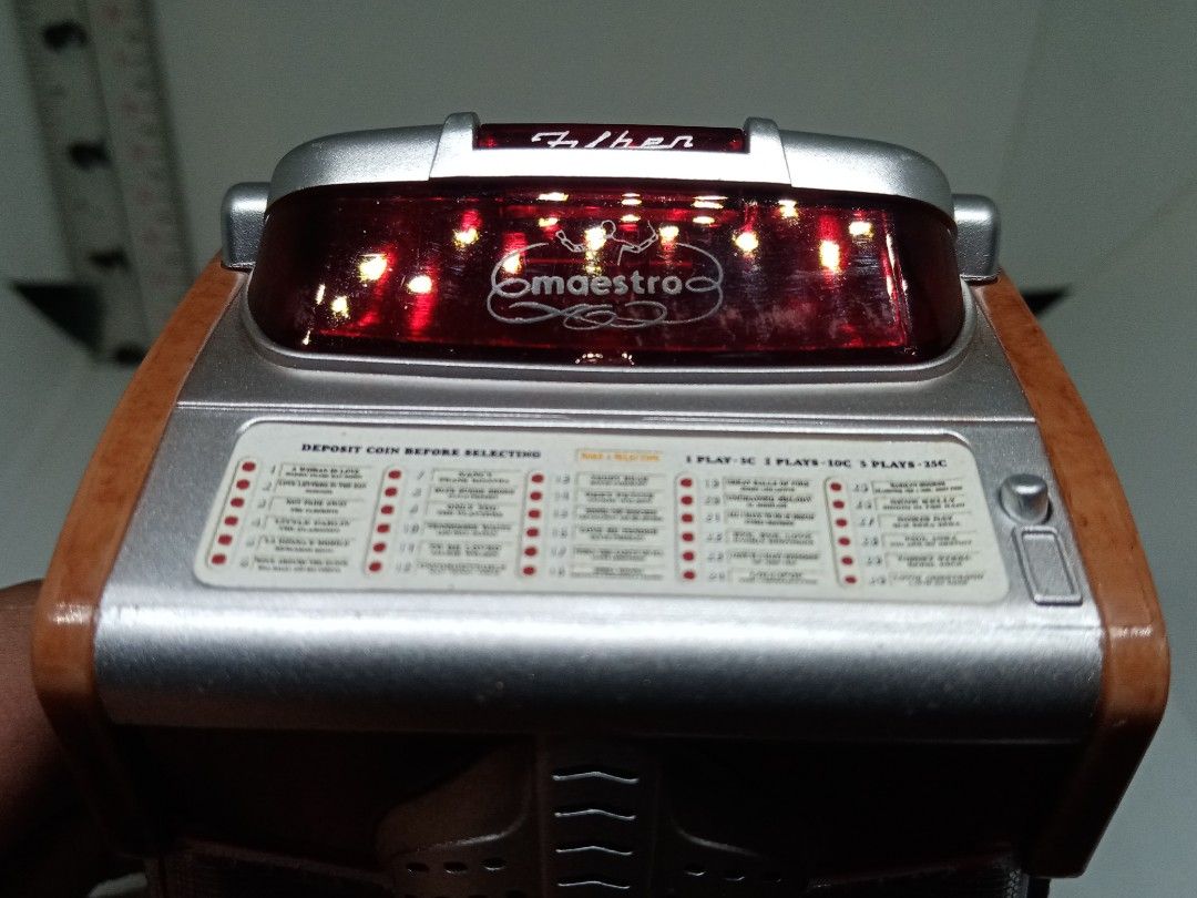 Classic Mini Juke Box Model 1948 Filben EP 300 USA Miniature on Carousell