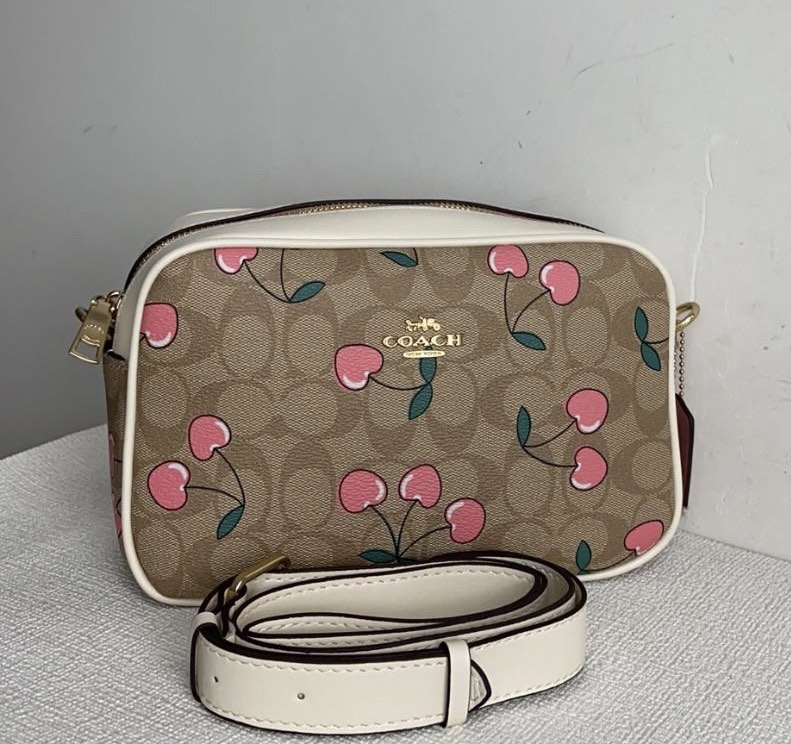 Coach Cherry Heart Jamie Camera Bag, Women's Fashion, Bags & Wallets ...