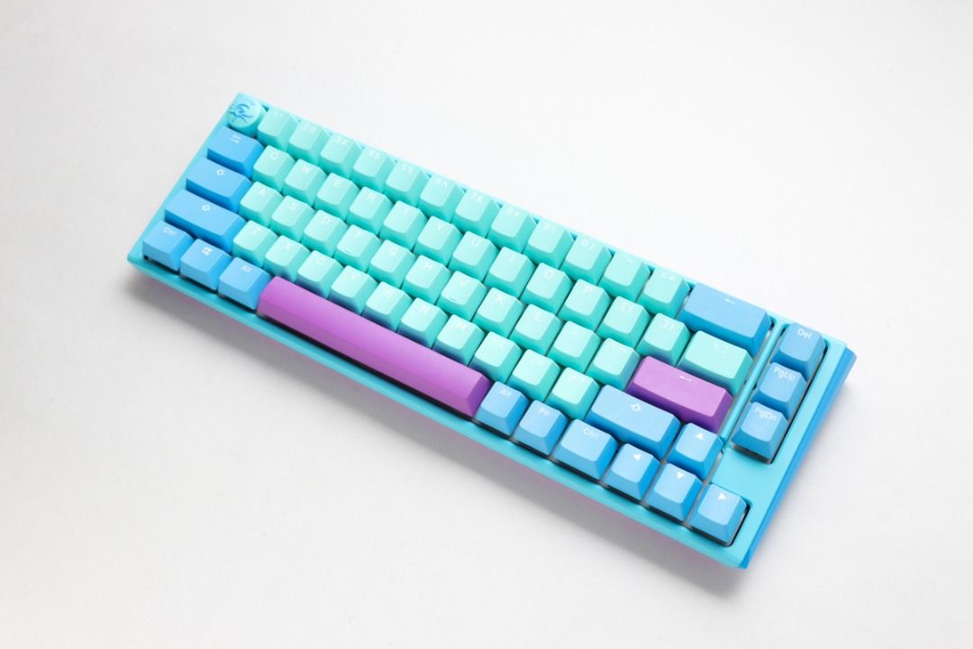 Ducky x MK One 3 SF Frozen Llama 65% Hotswap RGB Limited Edition ...