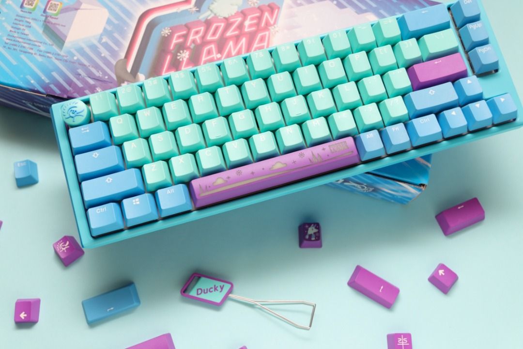 Ducky x MK One 3 SF Frozen Llama 65% Hotswap RGB Limited Edition ...