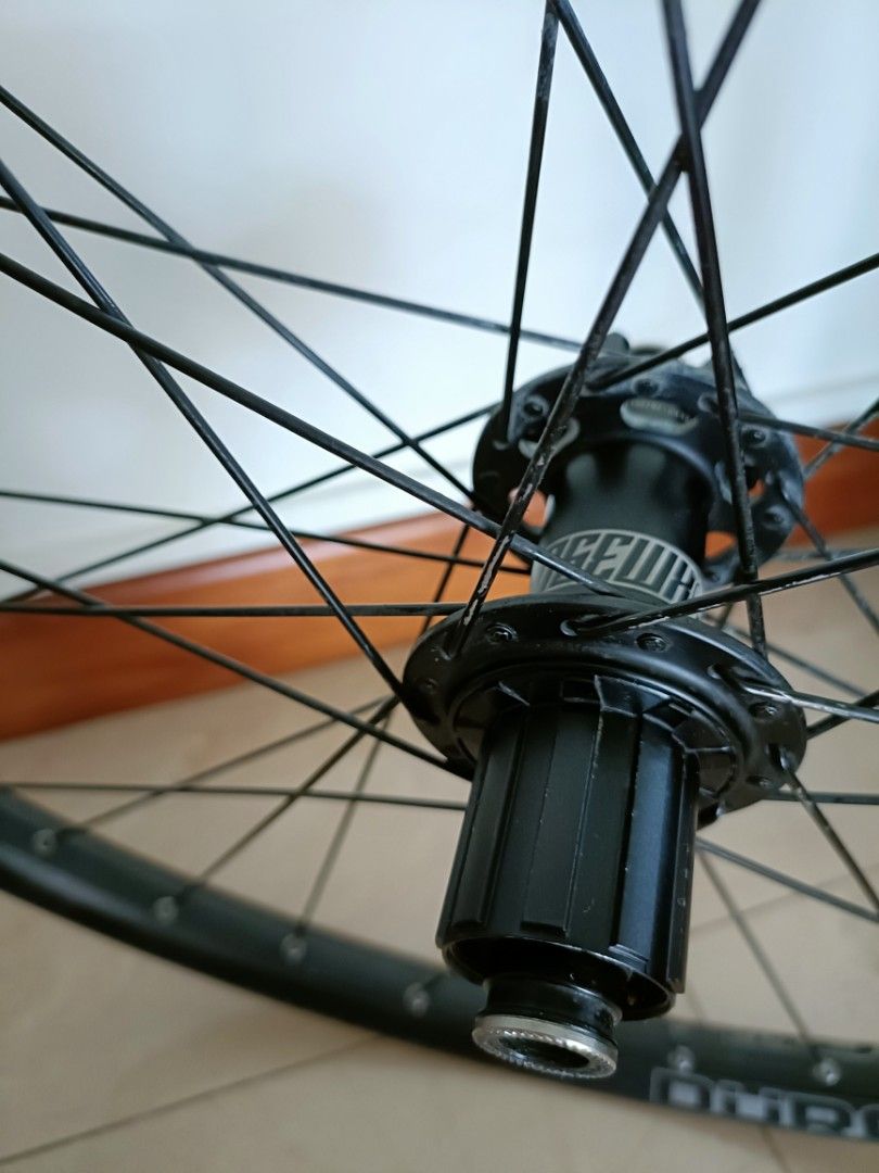 Duroc 35 wheelset 27.5, Sports Equipment, Bicycles & Parts, Parts ...