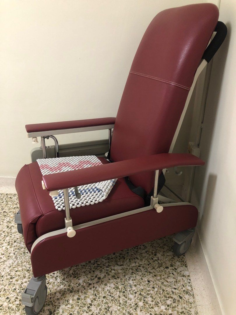 Geriatric Chair, Health & Nutrition, Assistive & Rehabilatory Aids ...