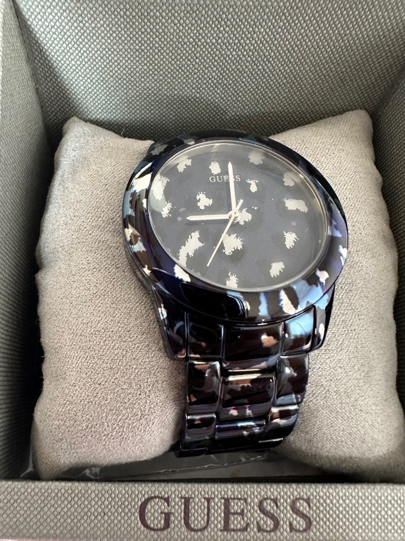 Guess Watch, Men's Fashion, Watches & Accessories, Watches on Carousell