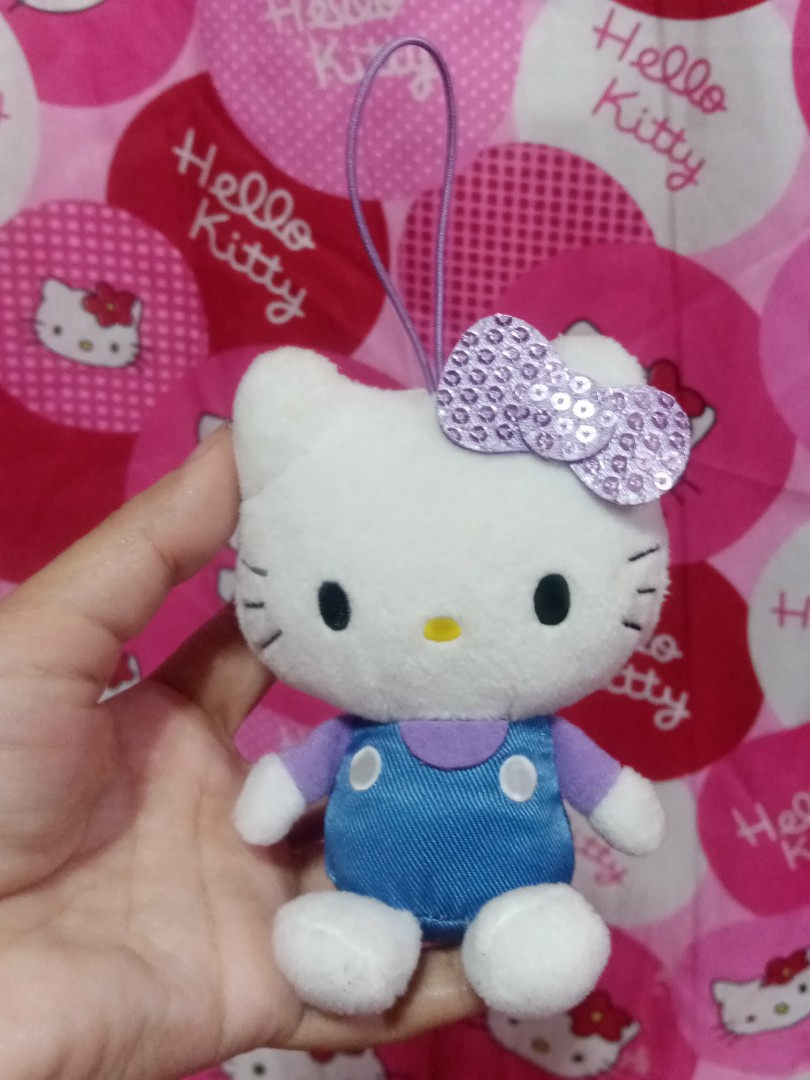 HELLO KITTY CLASSIC, Hobbies & Toys, Toys & Games on Carousell