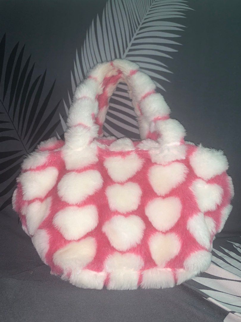 Hello Kitty Fluffy Pink Heart Handbag, Babies & Kids, Babies & Kids ...