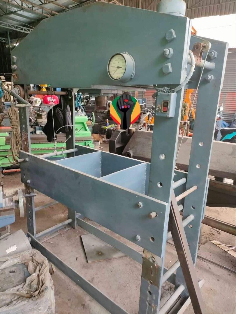 HYDRAULIC PRESS, Commercial & Industrial, Industrial Equipment on Carousell