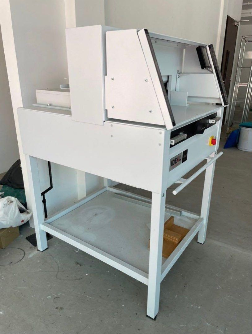 IDEAL 4860 Guillotine cutter, Computers & Tech, Printers, Scanners ...