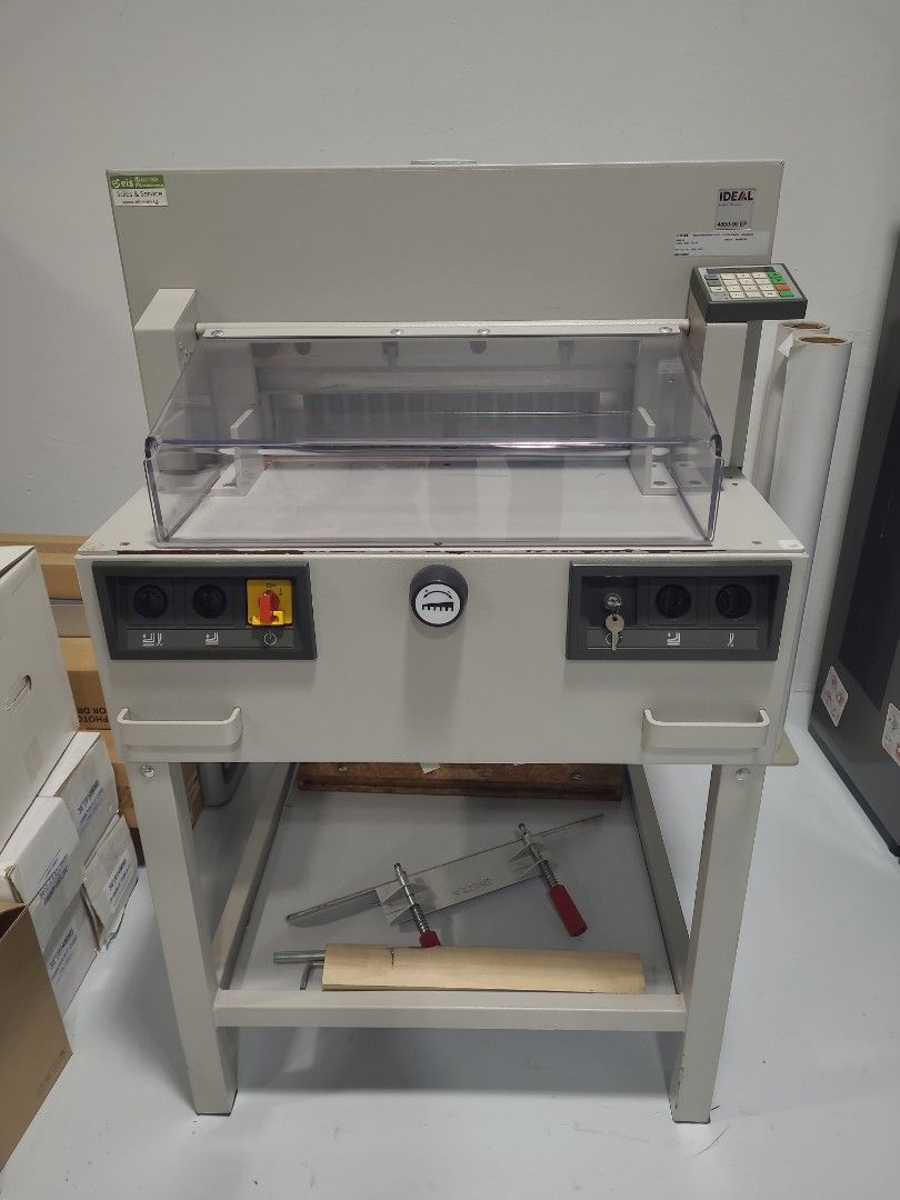 Ideal guillotine / paper cutter 4850-95EP, Hobbies & Toys, Stationery ...