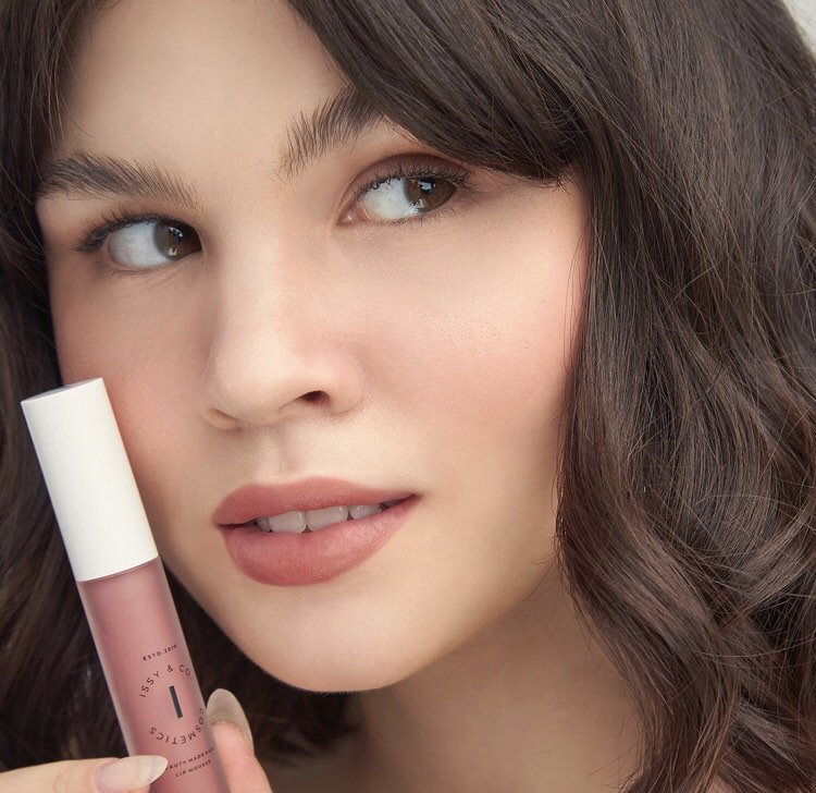 Issy & Co. Lip Mousse in shade Totally, Beauty & Personal Care, Face ...