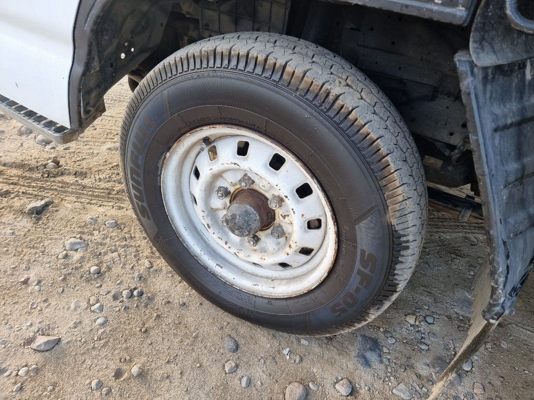 ISUZU ELF 10FT DROP SIDE 4JG2 SINGLE TYRE, Special Vehicles, Heavy ...