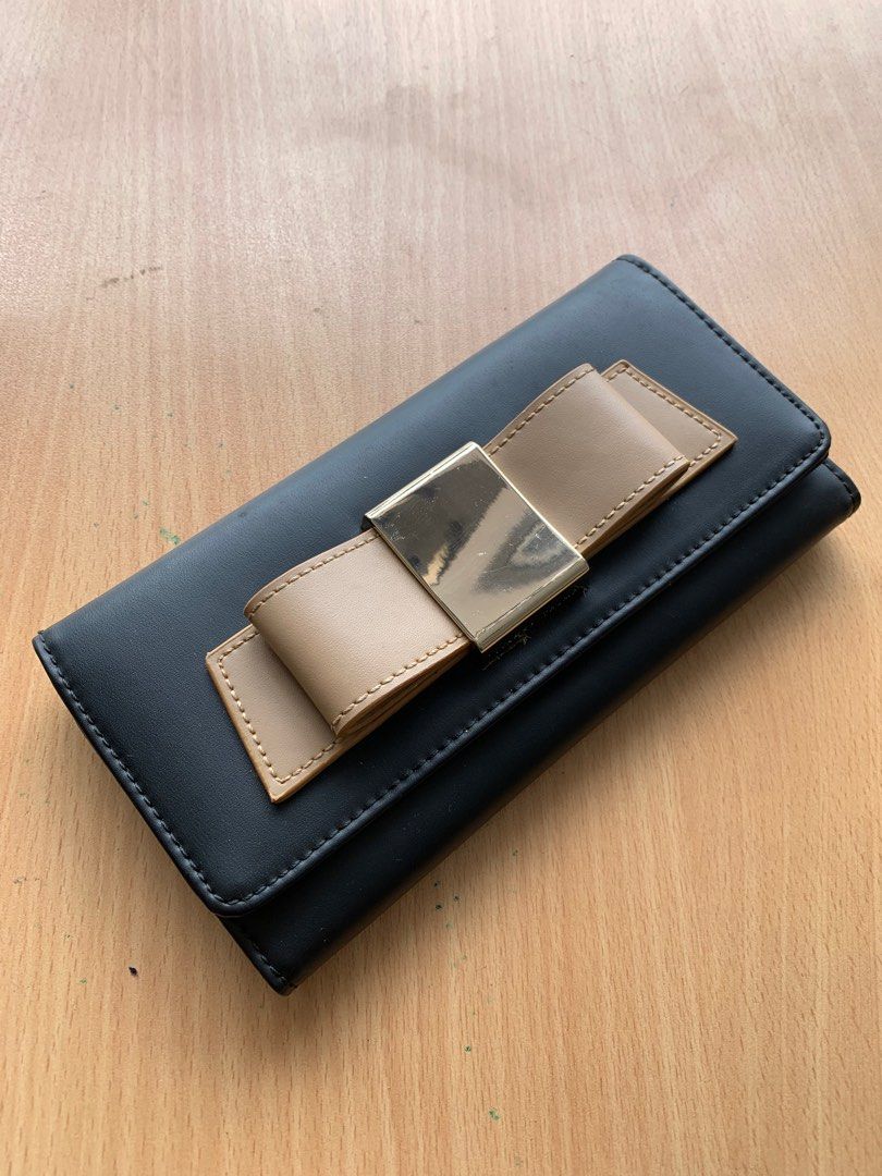 Ivanka Trump Leather Black Long Wallet, Women's Fashion, Bags & Wallets ...