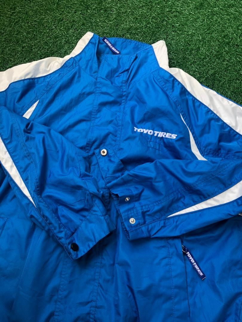 Jacket Toyo Tires, Men's Fashion, Coats, Jackets and Outerwear on Carousell