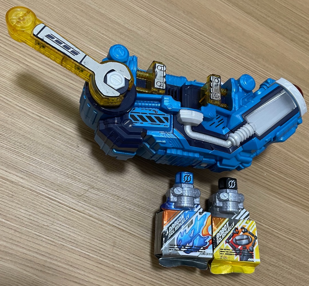 Kamen Rider Build DX Sclash Driver Masked, Hobbies & Toys, Toys & Games ...