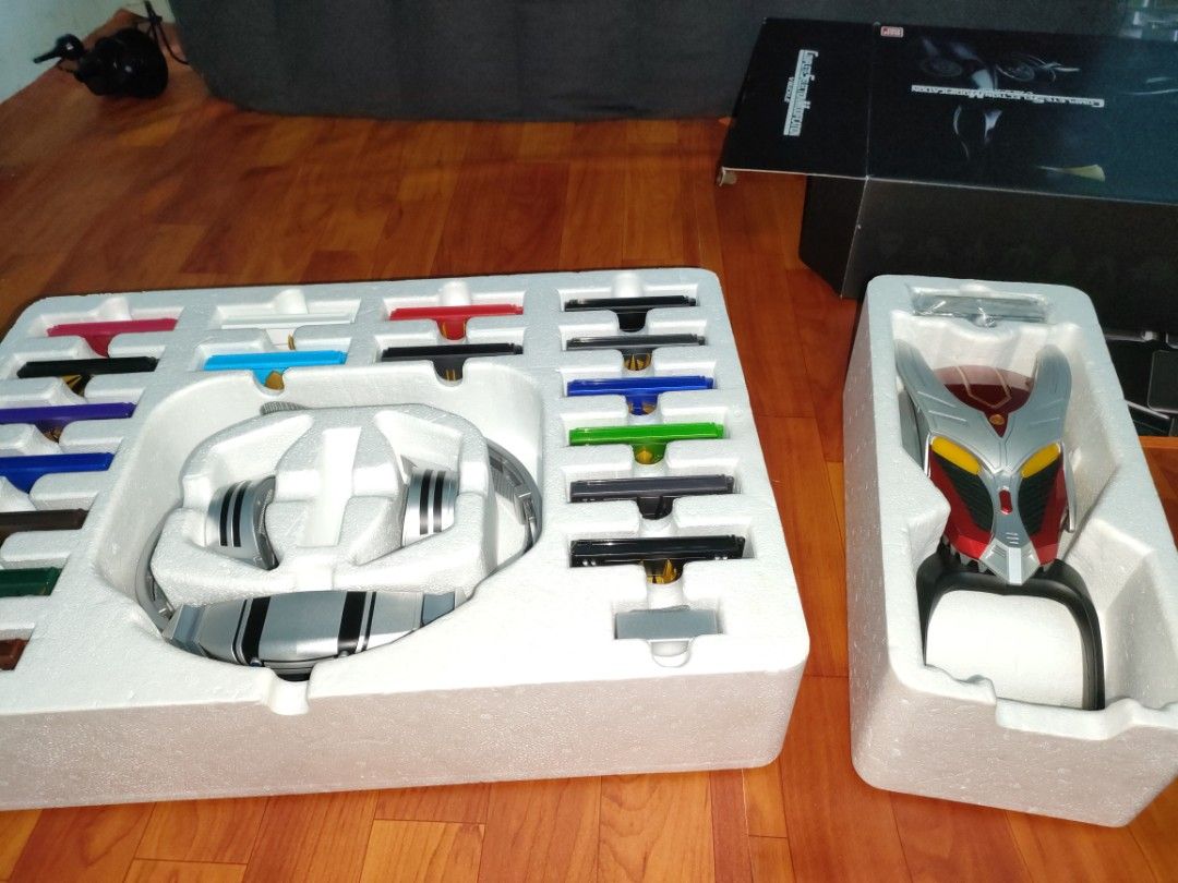 Kamen Rider Ryuki Csm Belt Set Dragvisor Hobbies And Toys Toys And Games On Carousell