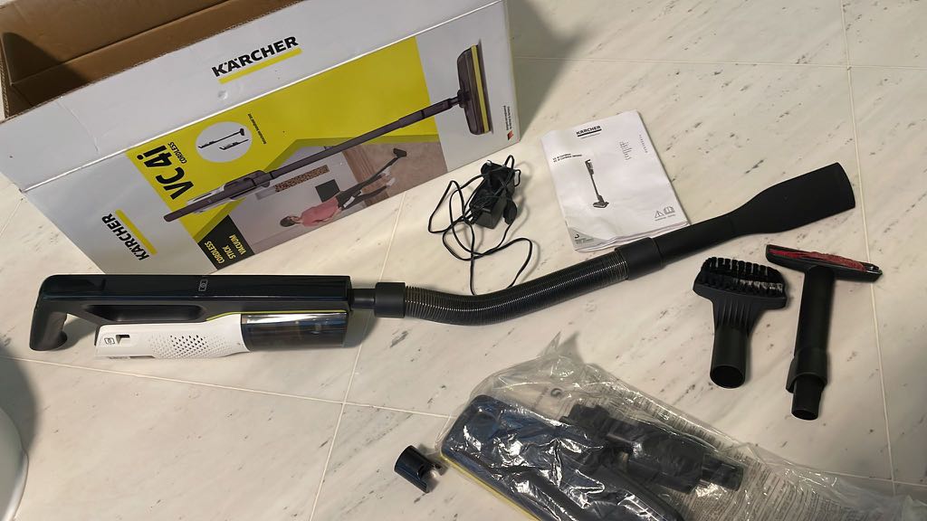 Karcher VC4i Vacuum, Furniture & Home Living, Cleaning & Homecare Supplies, Cleaning Tools ...