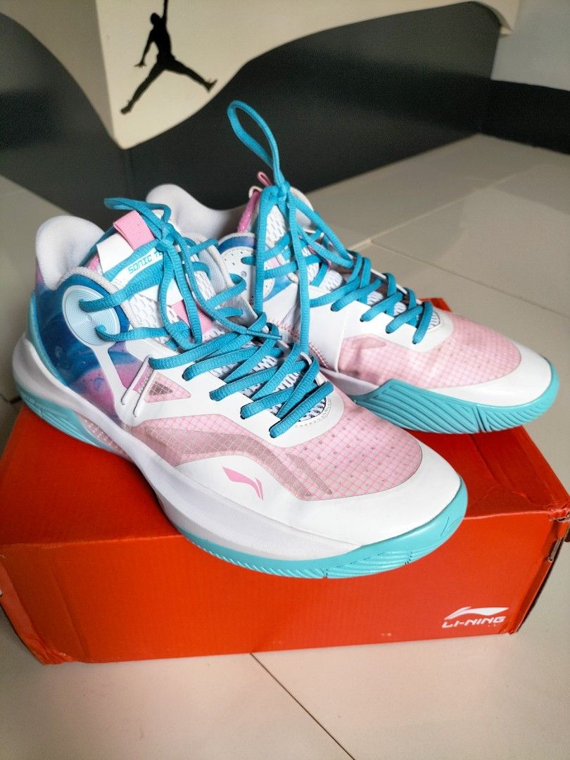 Li-ning Sonic team low ( cotton candy), Men's Fashion, Footwear ...