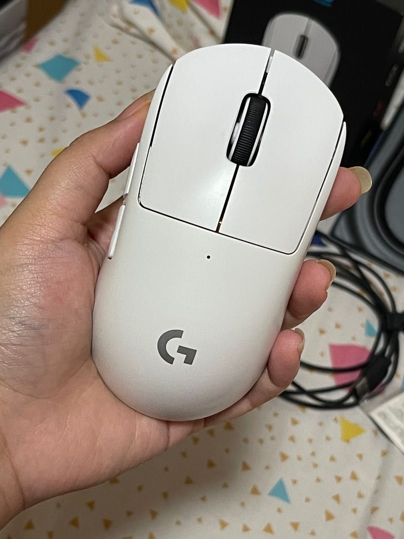 Logitech G Pro X Superlight Wireless Gaming Mouse (White), Computers ...