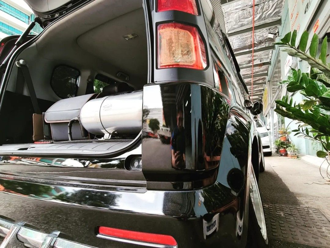 Lowering with Airbft Air Suspension Systems, Car Accessories, Accessories on Carousell