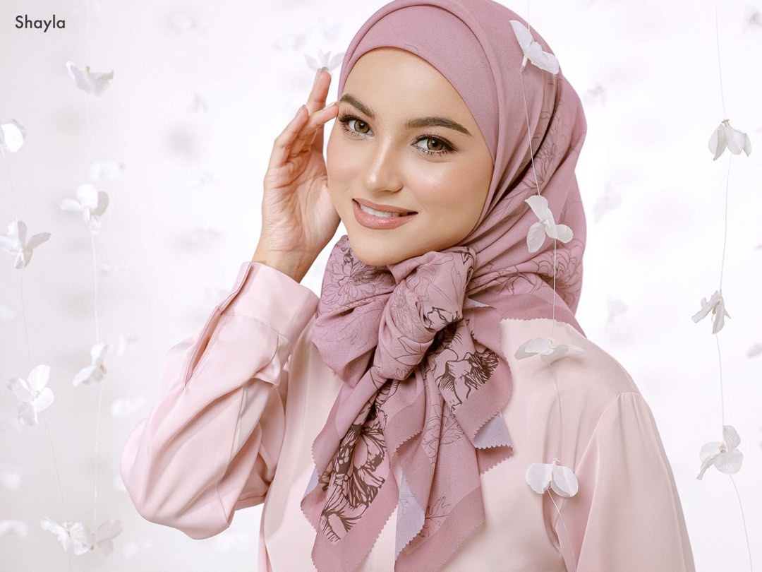 MADELINE by THE HIJAB CO (Shayla), Women's Fashion, Muslimah Fashion ...