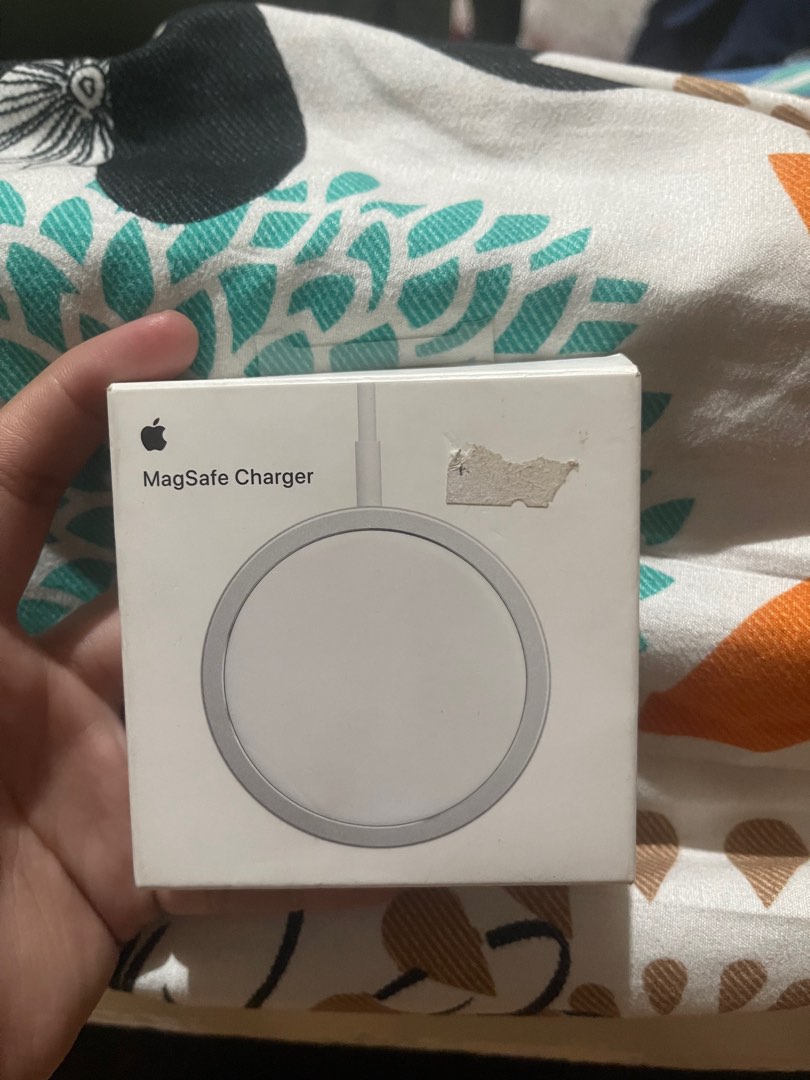 MAGSAFE, Computers & Tech, Parts & Accessories, Chargers on Carousell
