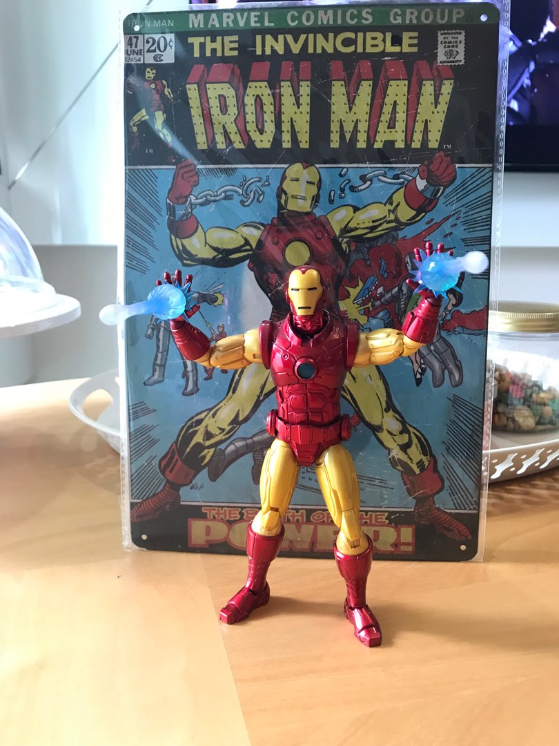 Mezco The Invincible Iron Man( Not Marvel Legends, SH Figuarts ...