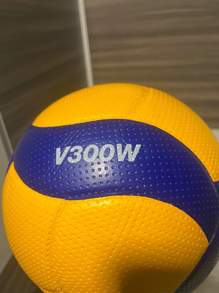 Mikasa V300W Volleyball, Sports Equipment, Sports & Games, Racket ...
