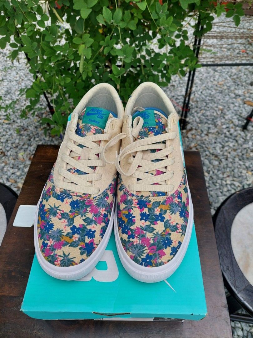 Nike SB Charge Bunga, Men's Fashion, Footwear, Casual shoes on Carousell