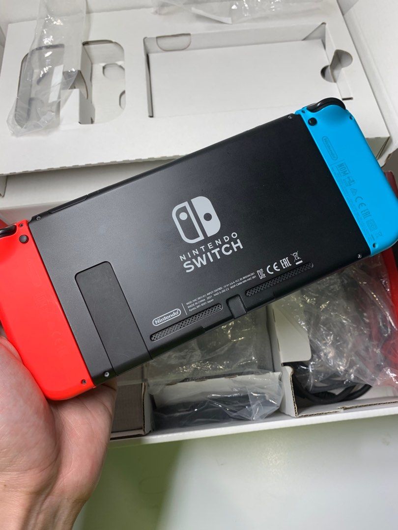 Nintendo Switch V2 Full Set, Video Gaming, Video Game Consoles ...