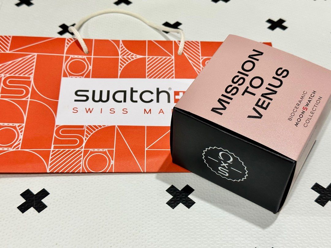 Omega x Swatch MoonSwatch Mission to Venus, Women's Fashion, Watches ...