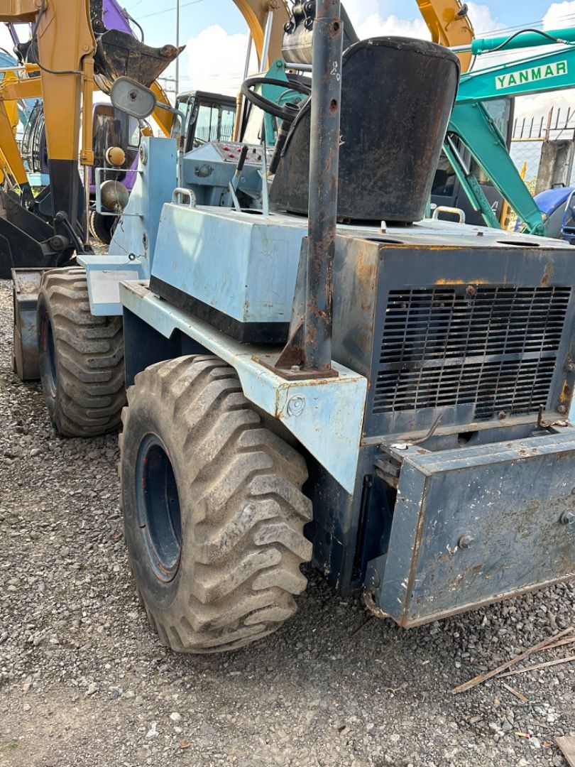 Payloader TCM, Commercial & Industrial, Industrial Equipment on Carousell