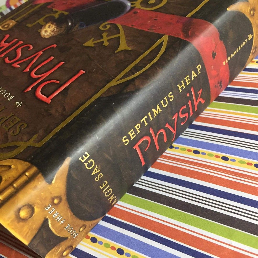 Physik Book 3 of the Septimus Heap Series, Hobbies & Toys, Books ...