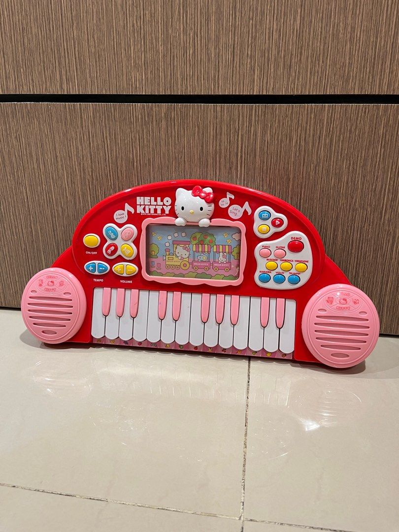 Piano Hello Kitty Music Instrument, Bayi & Anak, Mainan & Baby Walker ...