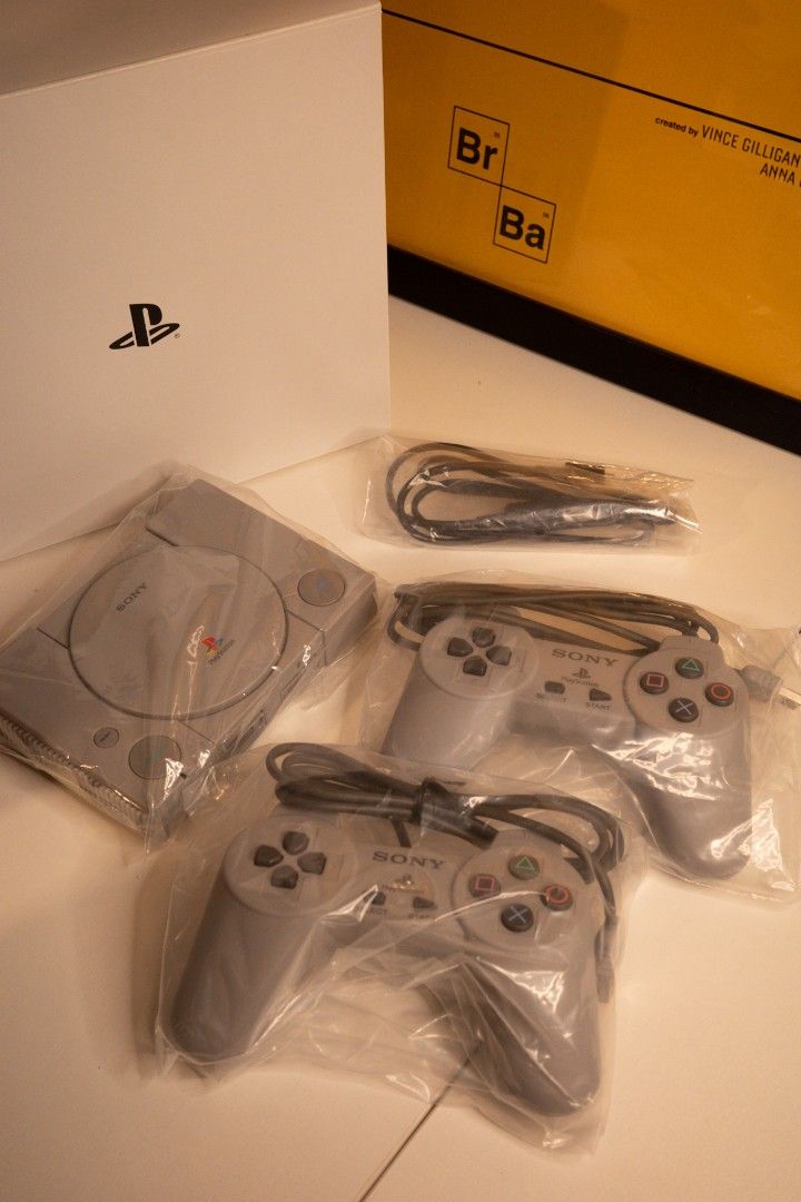 PlayStation Classic, Video Gaming, Video Game Consoles, PlayStation on ...