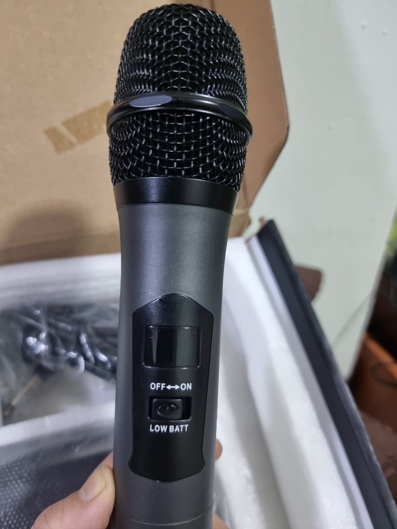 Pro wireless microphone system with 2 handheld cordless microphone for ...