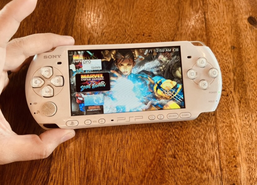 Psp slim ceramic white 1st owner makinis presentable di na ginagamit ...