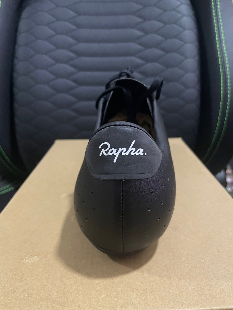 Rapha Classic Shoes, Sports Equipment, Bicycles & Parts, Bicycles on Carousell