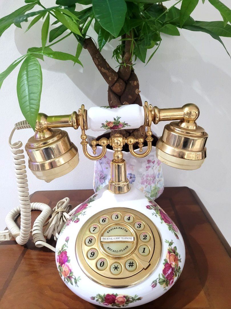 Rare Royal Albert Country roses telephone, Hobbies & Toys, Memorabilia ...