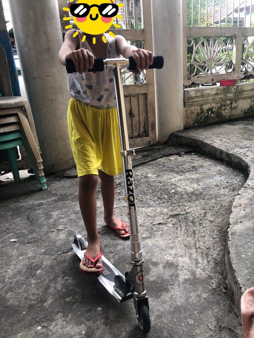 Razor Scooter A Original (Blue), Hobbies & Toys, Toys & Games on Carousell