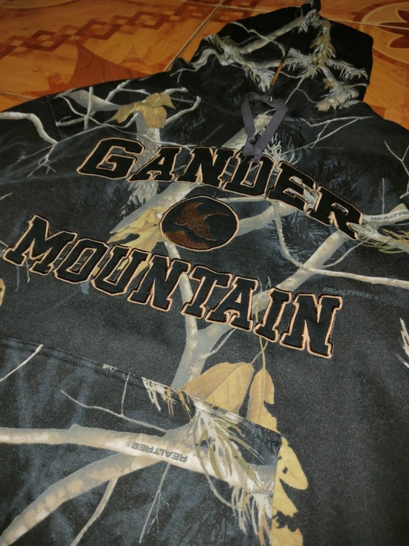 REALTREE HOODIE & BASS PRO CAP, Men's Fashion, Coats, Jackets and ...