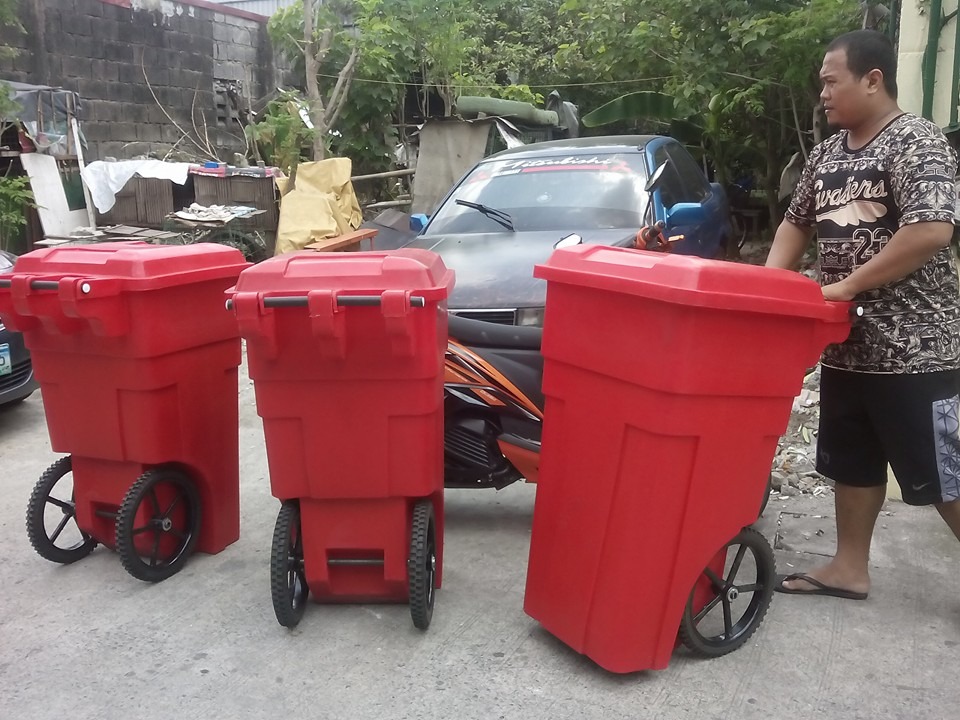 Rolling bin with wheels, Commercial & Industrial, Construction ...